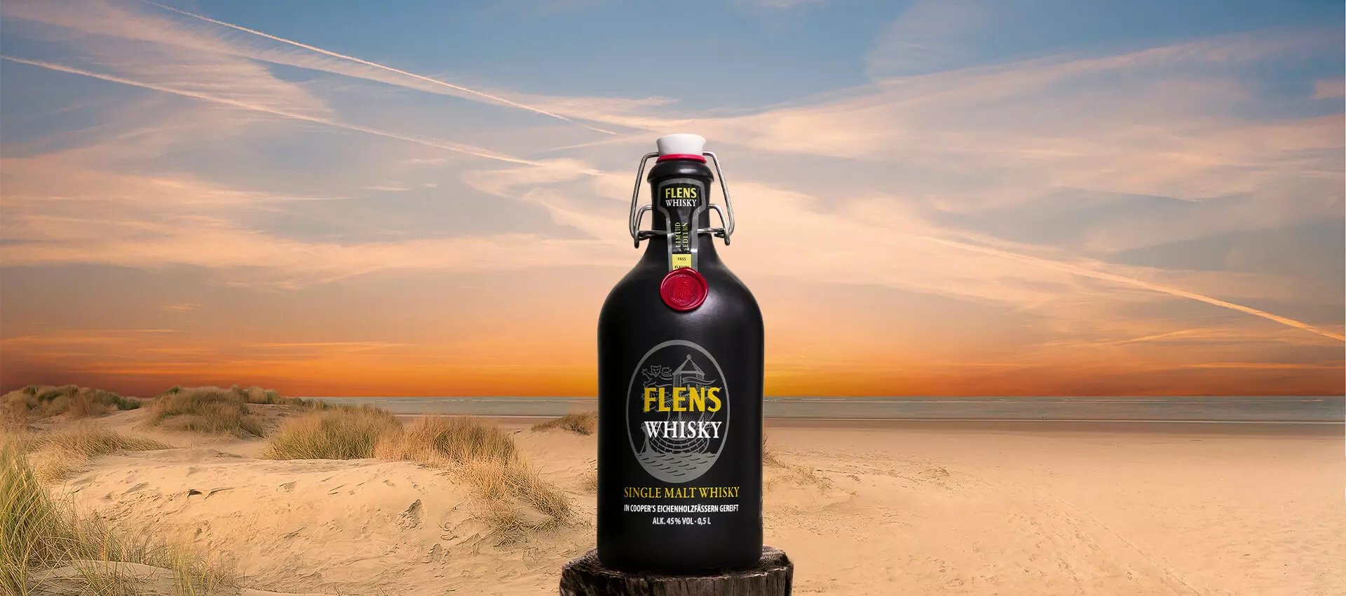 Im Hafen des Geschmacks: Der neue FLENS Whisky 2025 | Flens.de